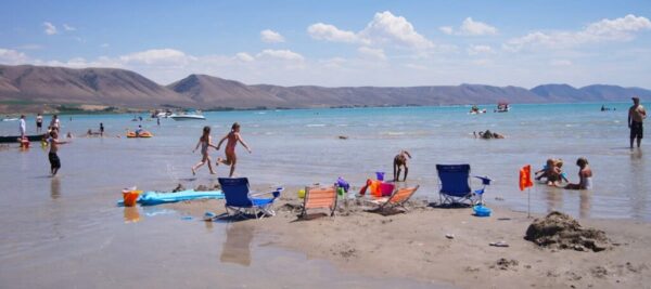 Your Guide to the Most Beautiful Sandy Beaches in Utah - Utah Stories